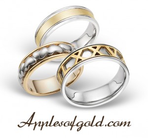 Two-tone Wedding Bands: Complementary Contrast